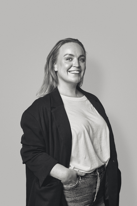 Hvem er AROS influence? Dansk TikTok infleuncer agency – AROS Influence